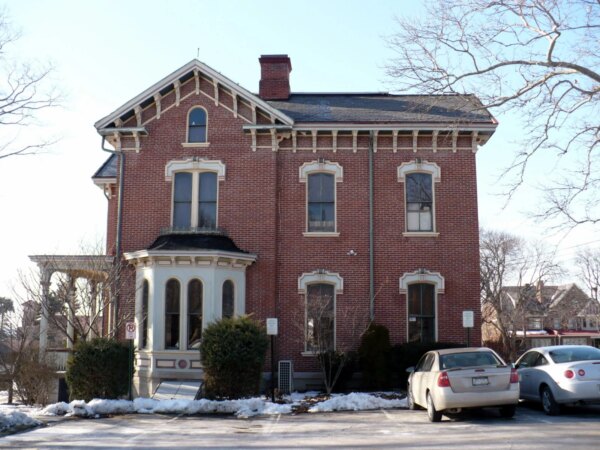 5 Haunted Libraries That Will Give You Chills - Magazine