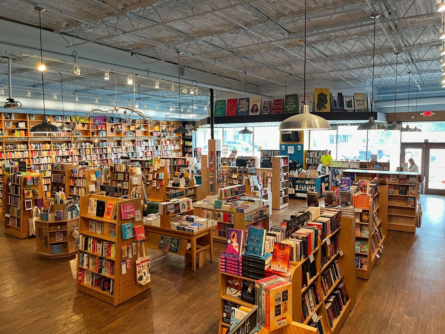 A Guide to the Best Independent Bookstores Run by Writers - Magazine