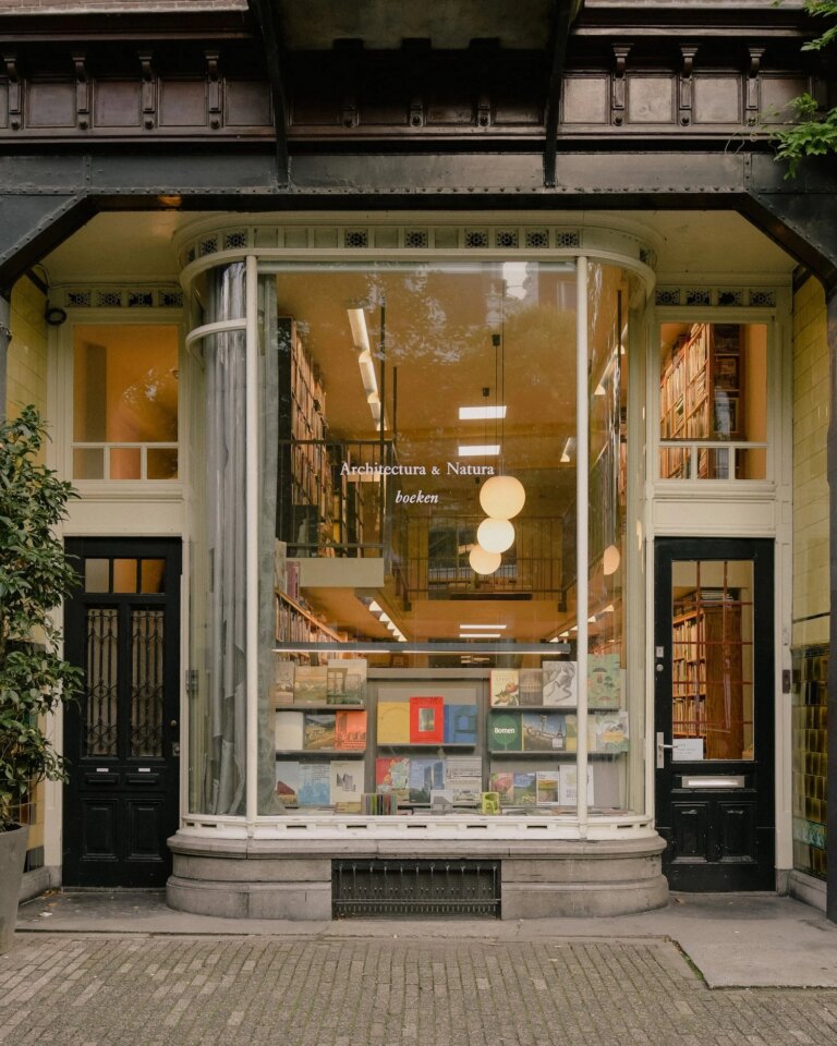 10 Beautiful Bookstores You Must Visit in Amsterdam - Magazine