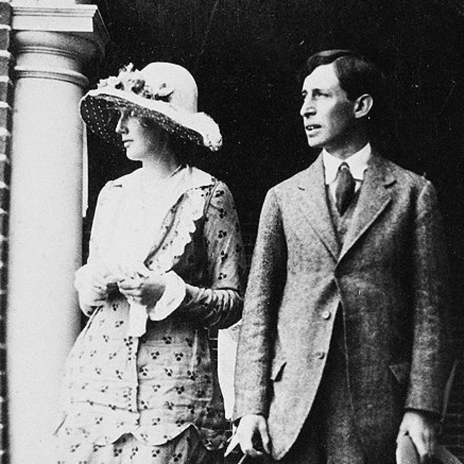 The Extraordinary Life of Virginia Woolf - Magazine