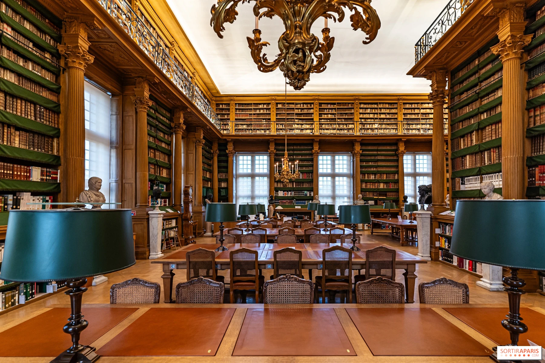10 Must-Visit Libraries in Paris - Magazine