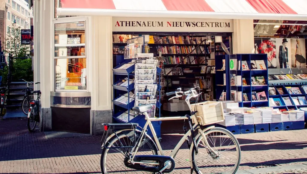 A Book Lover’s Guide to Amsterdam - Magazine