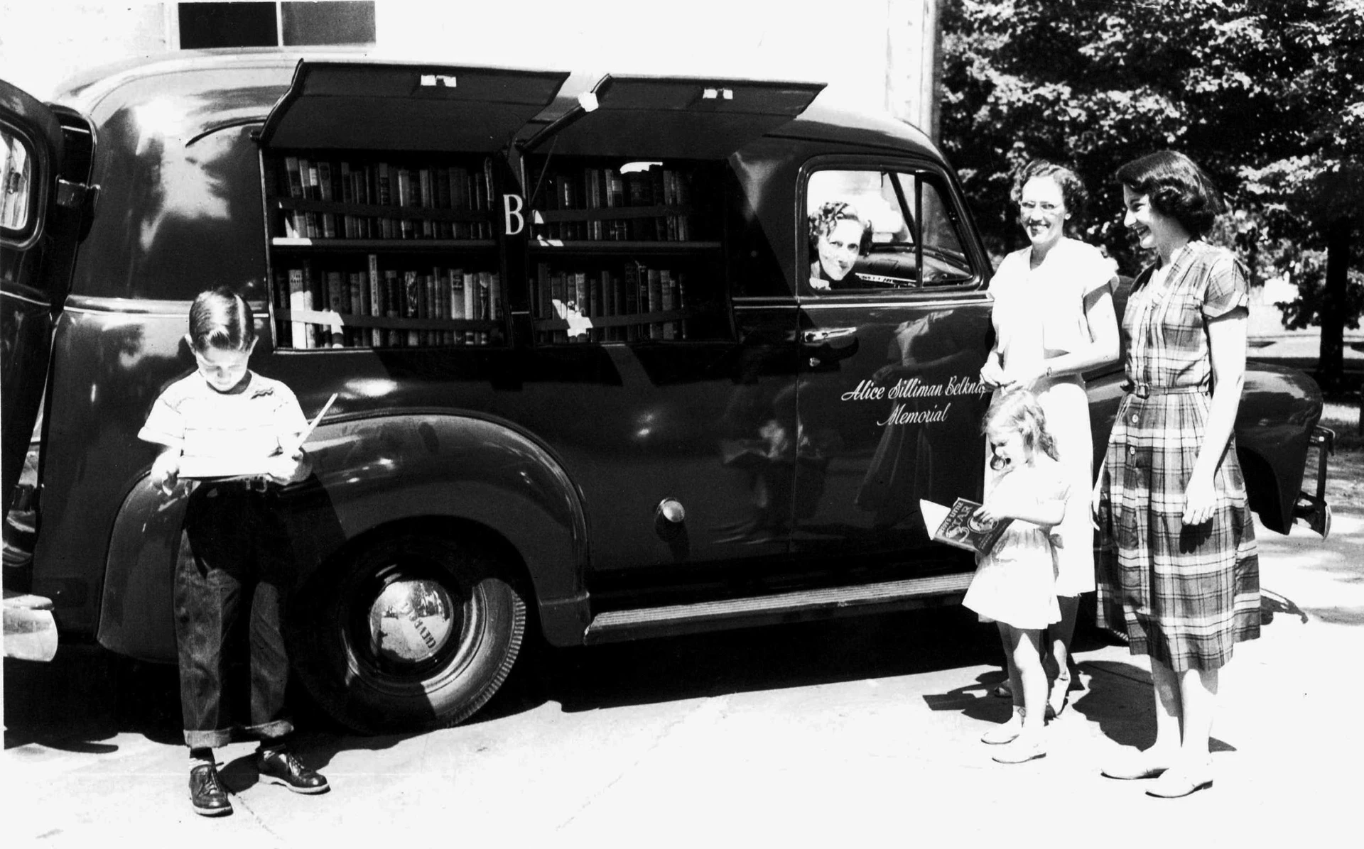How Horse-Riding Librarians of the Great Depression Kept America ...