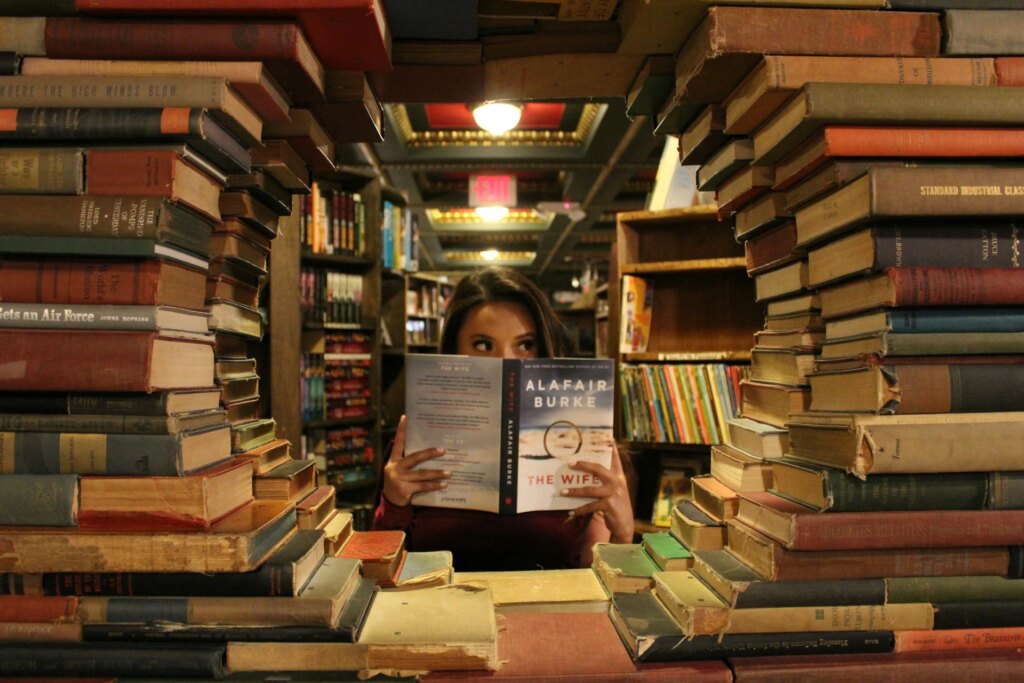 The Japanese Art of Book Collecting: Tsundoku - Magazine