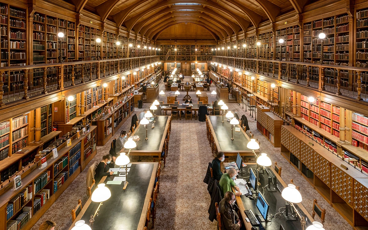 10 Must-Visit Libraries in Paris - Magazine