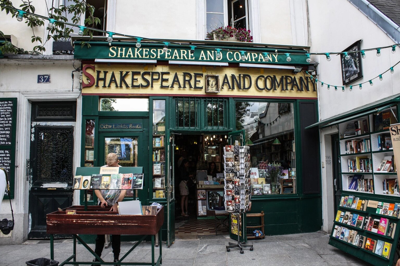 The Most Beautiful Bookstores in Europe to Visit in 2026 - Magazine